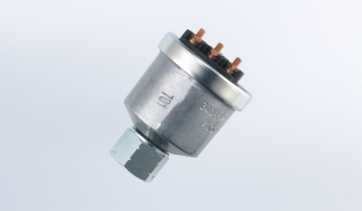 Generator Sender with Odometer/Revolution Counter 7/8-18, 4 Pulse - VDO ...