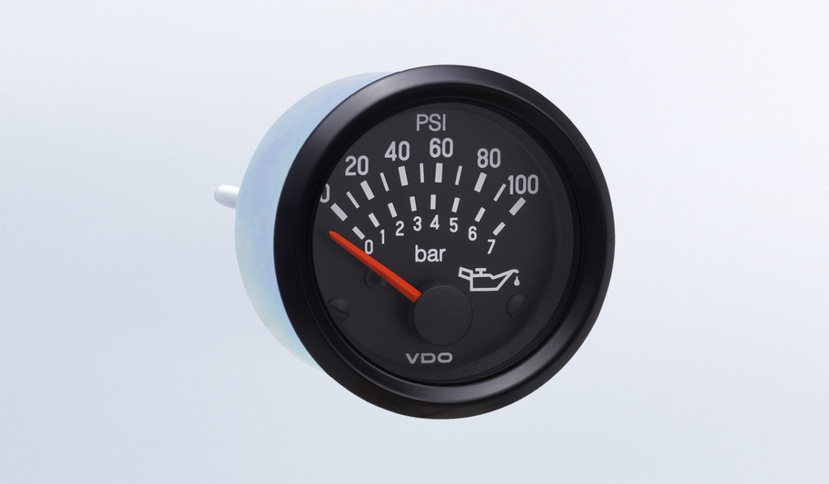 100 PSI/7 bar Oil Pressure Gauge, Use with VDO Sender, 12V, M4 Stud Connection - VDO Instruments