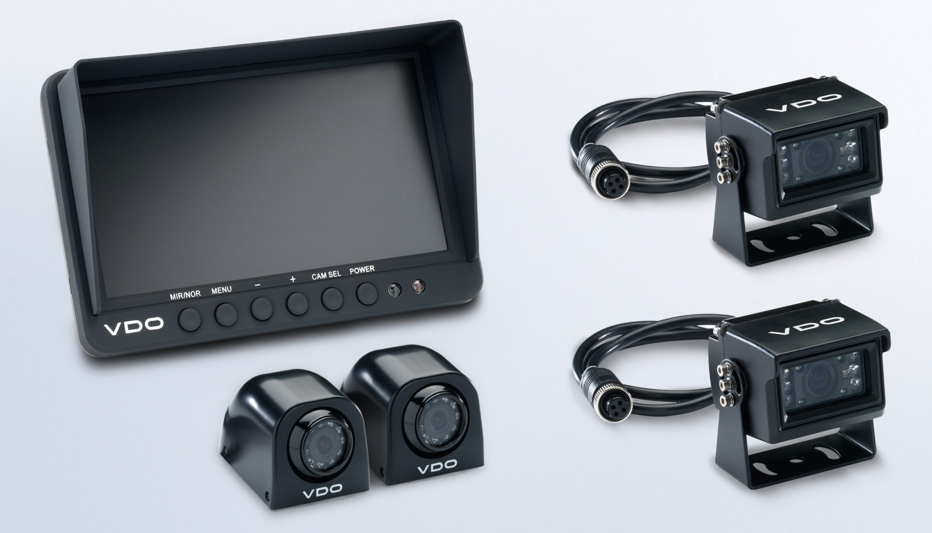 7" Quad Display with 2 Side Mount Cameras and 2 Small Rear View Cameras ...