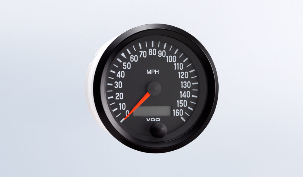 160MPH 3 3/8" Electronic Speedometer with Autocalibration - VDO Instruments