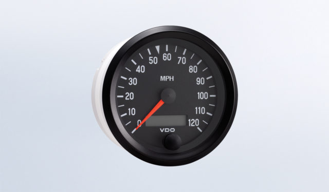 120MPH 3 3/8" Electronic Speedometer with Autocalibration - VDO Instruments