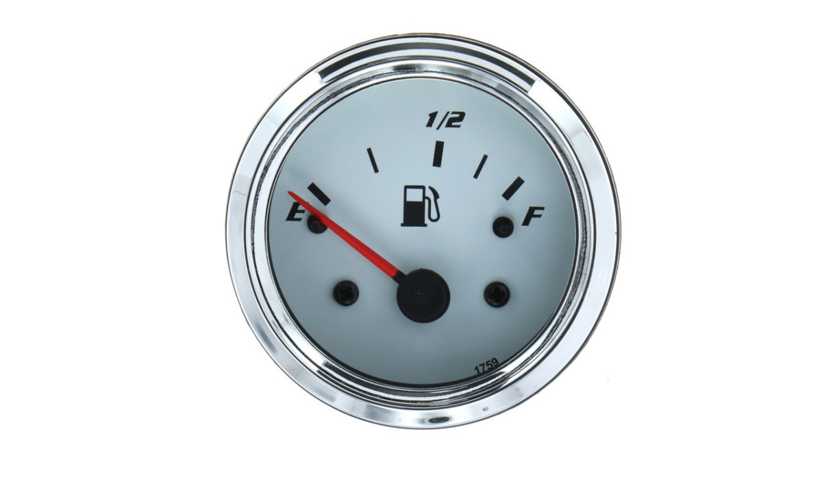 Fuel gauge for universal 24-33 ohm fuel senders - VDO Instruments